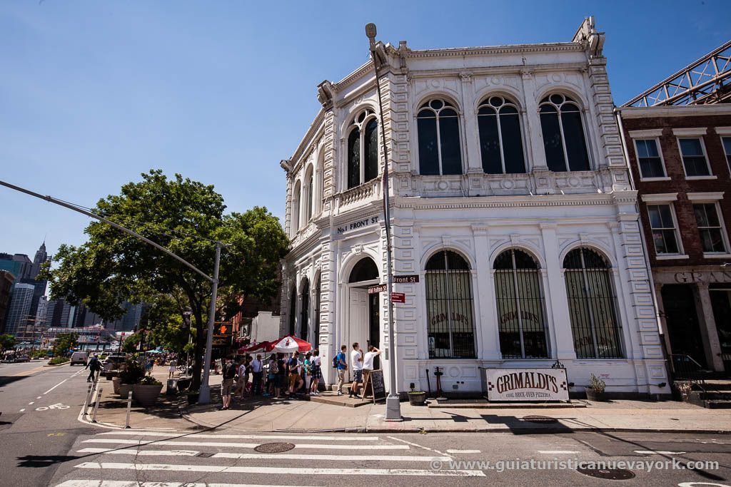 Grimaldi's pizzeria, una de las pizzas más famosas Brooklyn